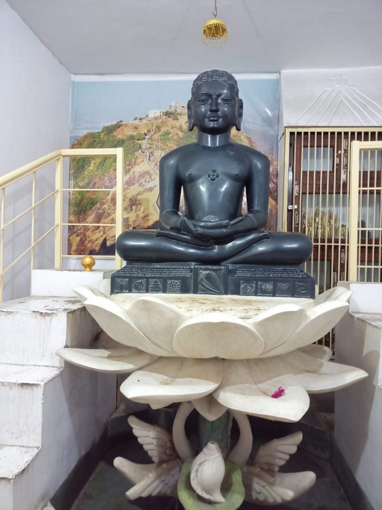 22. Lord Neminath (Main)